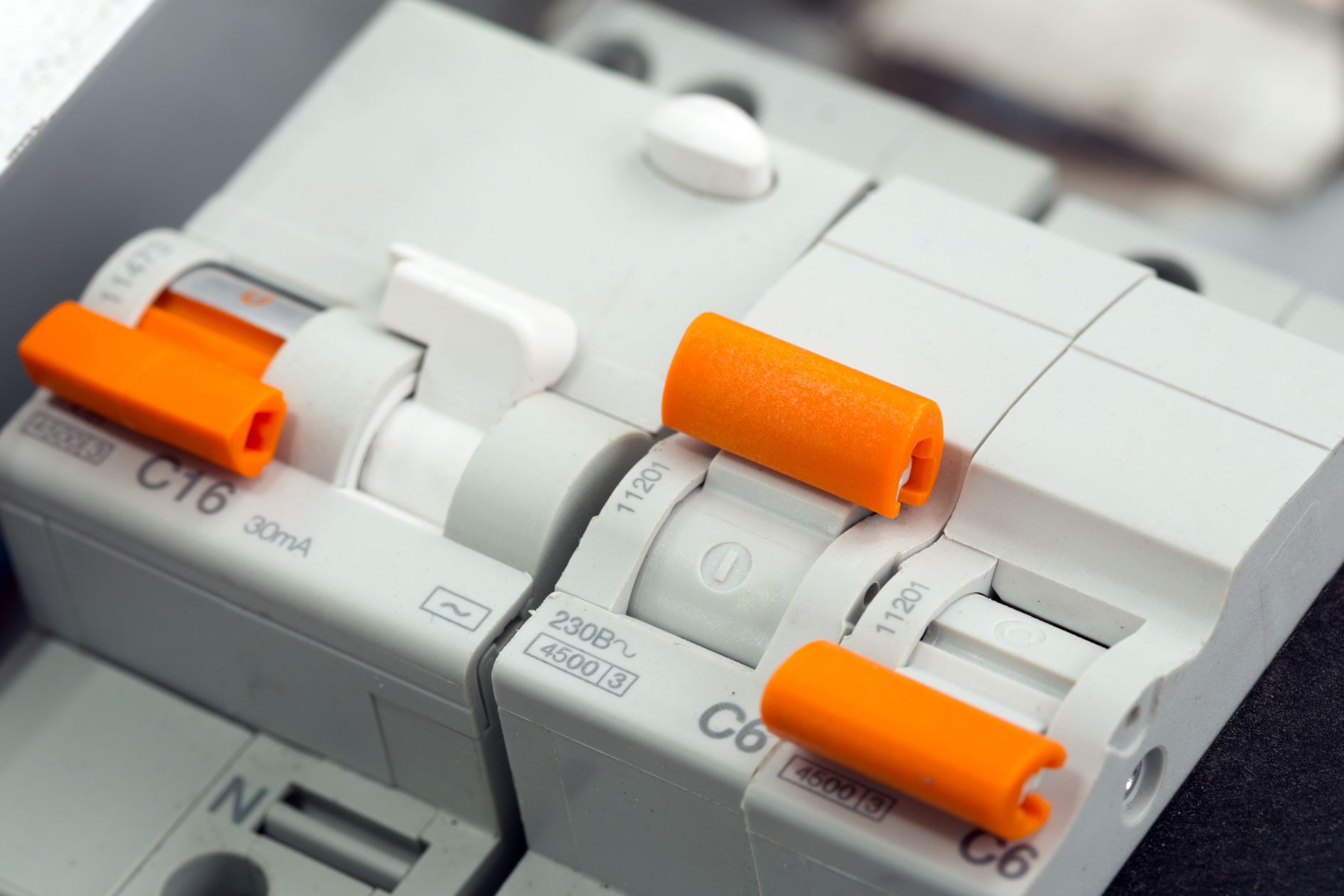 Light Switch 101: A Comprehensive Guide to Choosing the Right One for ...